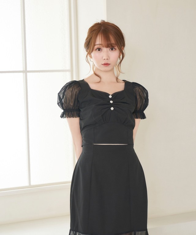 sheer switch tops【black】 – BUNNY APARTMENT